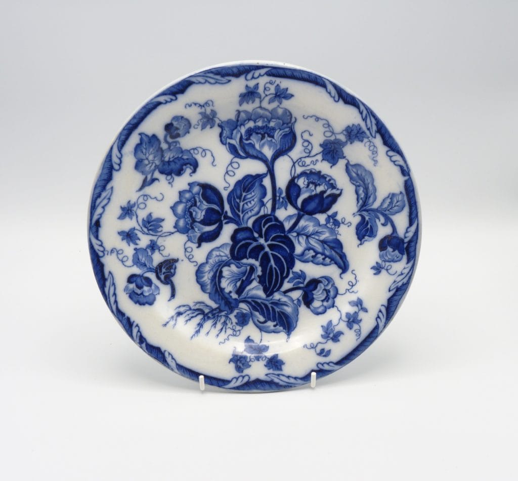 Flow Blue Plate Wedgwood - Jackie's Antique Showcase